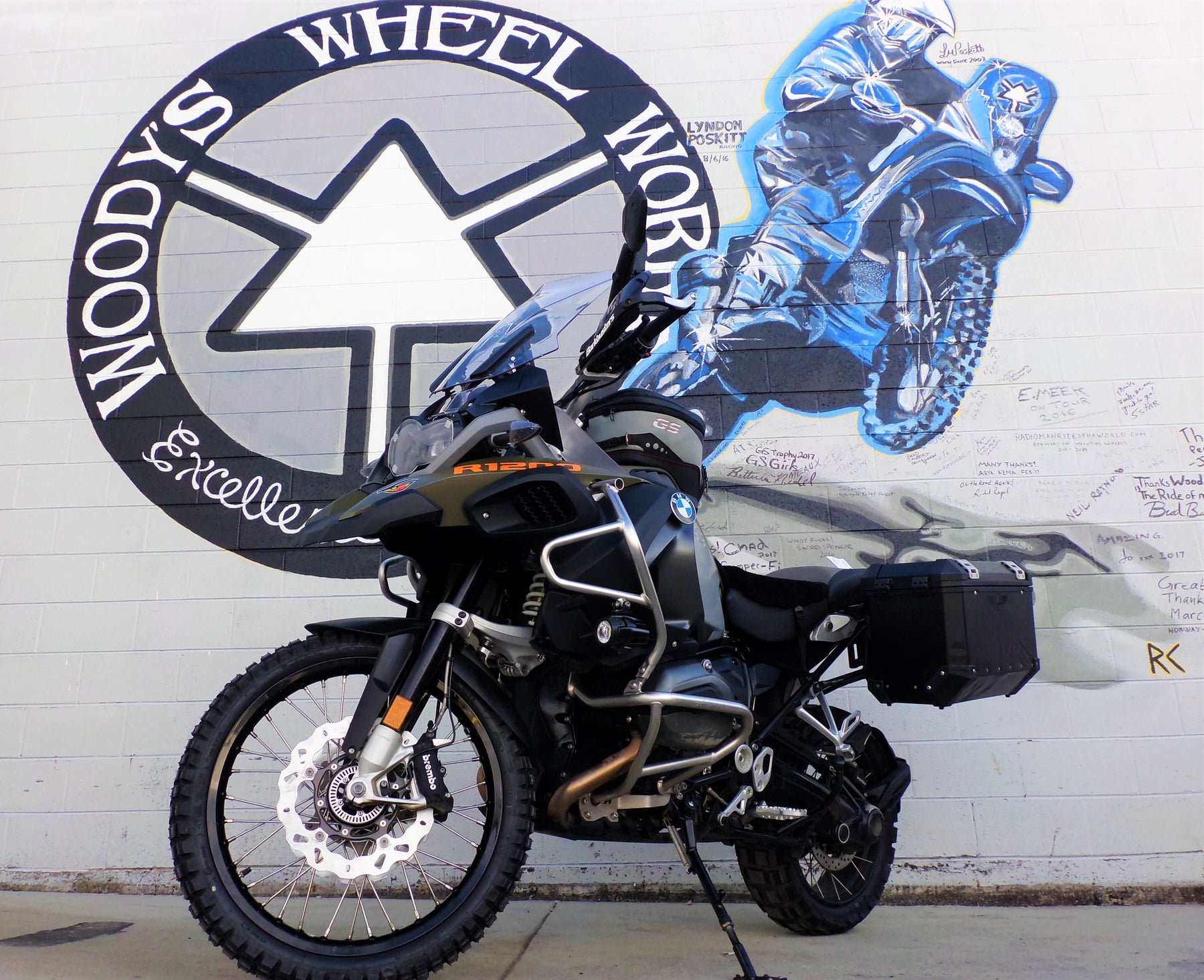 BMW R1200GS / R1250GS (complete wheels) - WoodysWheelWorks